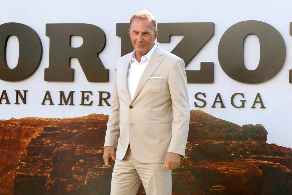 Kevin Costner’s Friends Warn Him to ‘Tread Carefully’ in New ...